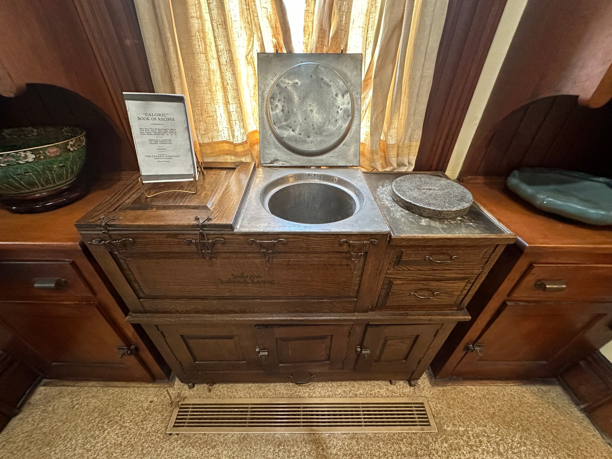 Henry & Anna Overholser Mansion: OKC – The Active Historian