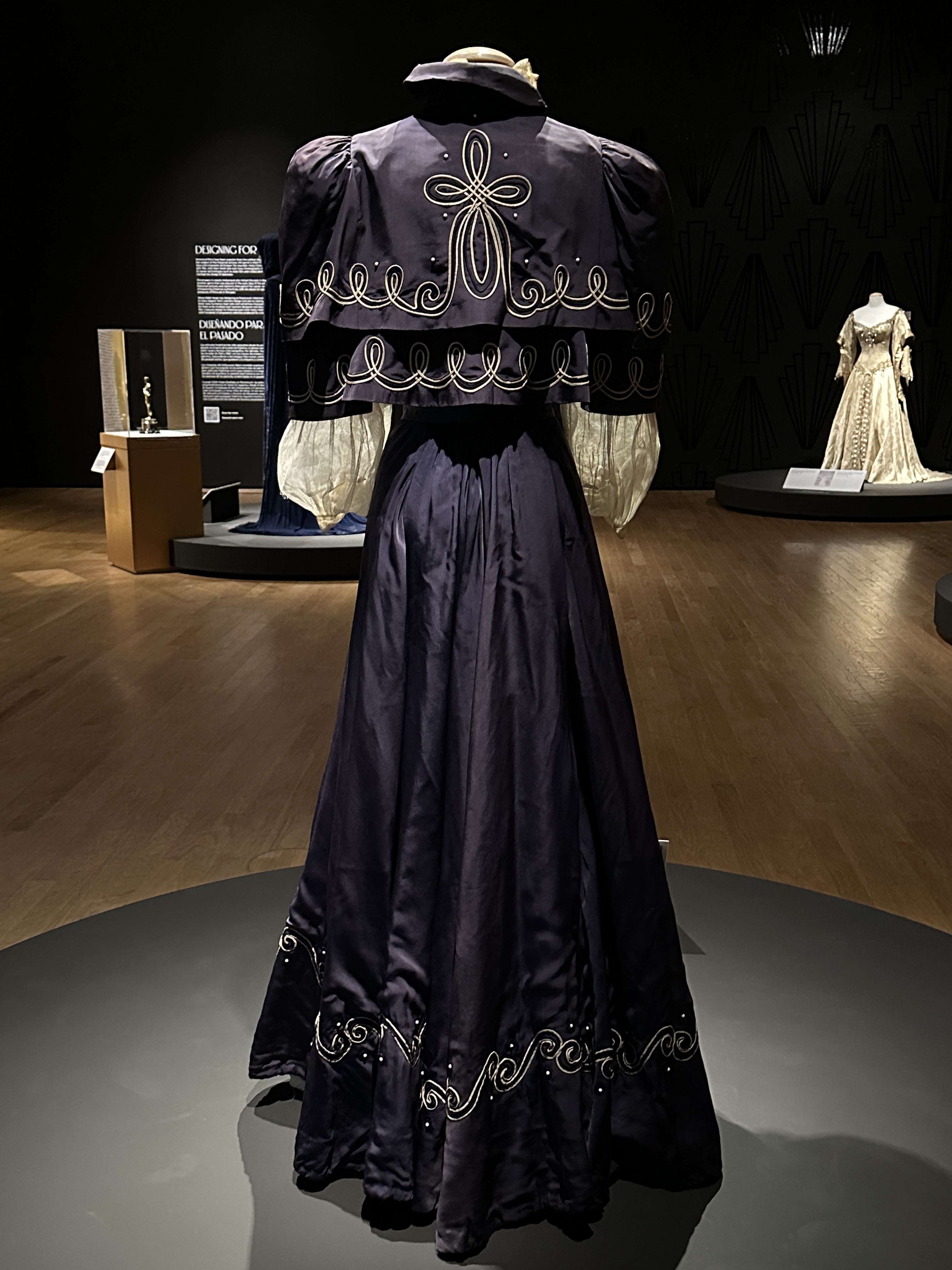 Exhibition Review: Edith Head – Hollywood’s Costume Designer – The ...